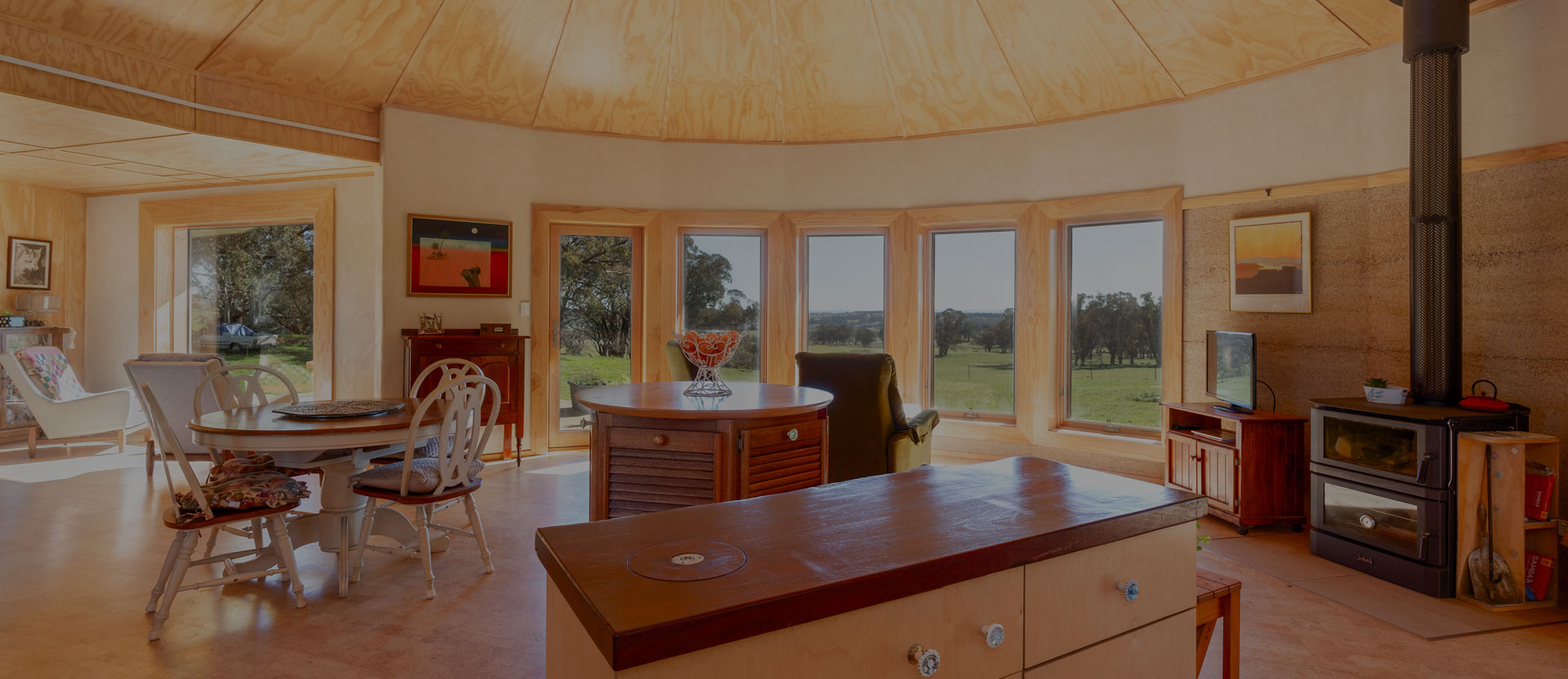 Australian Roundhouses™ Home of the Australian Roundhouse since 1987